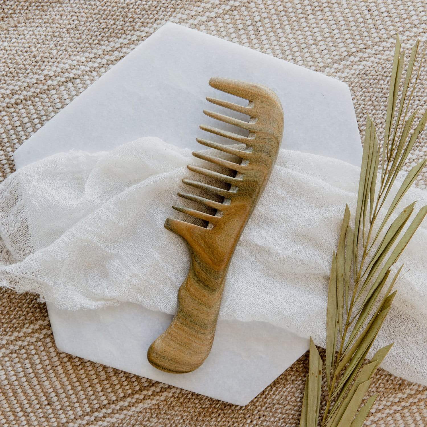 Sandalwood Wide Tooth Comb - Zero Waste Comb - ZWS Essentials ...