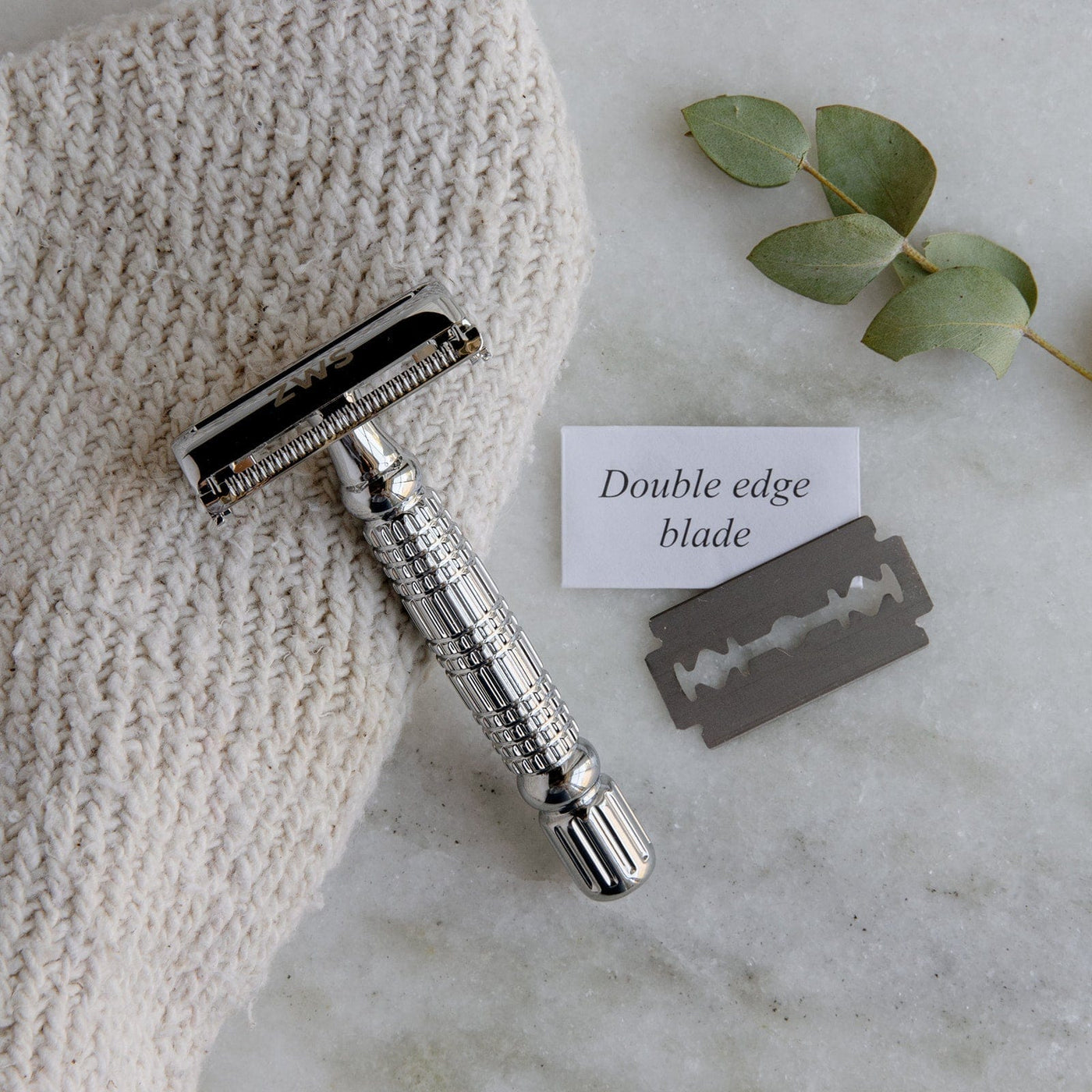 Zero Waste Safety Razor - Sustainable Razor - Single Blade, 10 Free Bl ...
